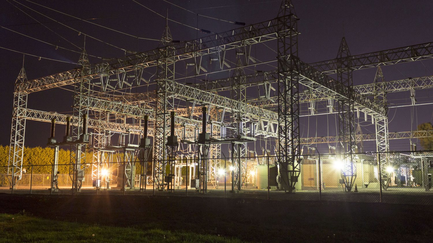Required Reading: Perimeter Security For Electrical Utilities 101 - Senstar