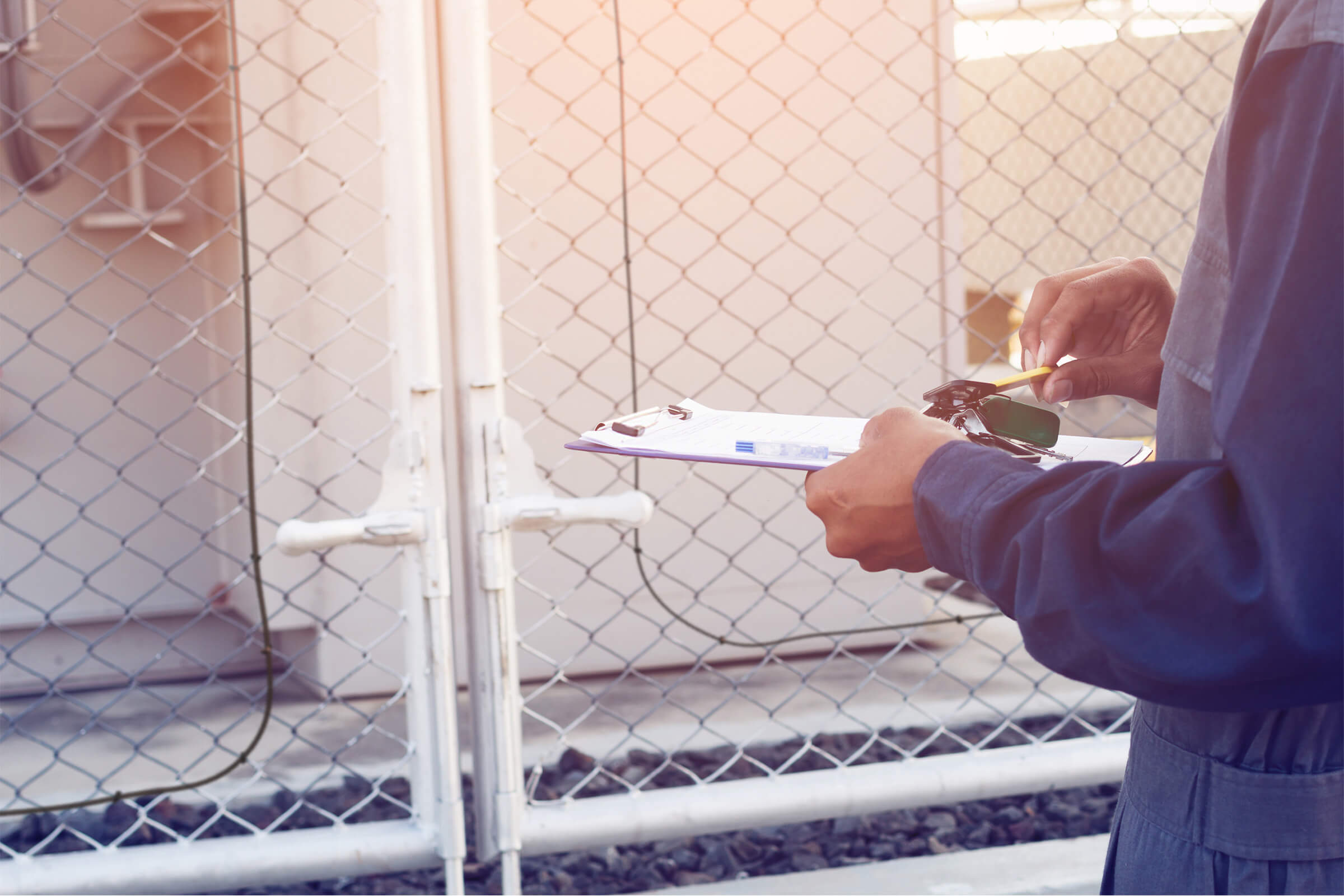 What to Consider When Protecting Perimeter Gates - Senstar